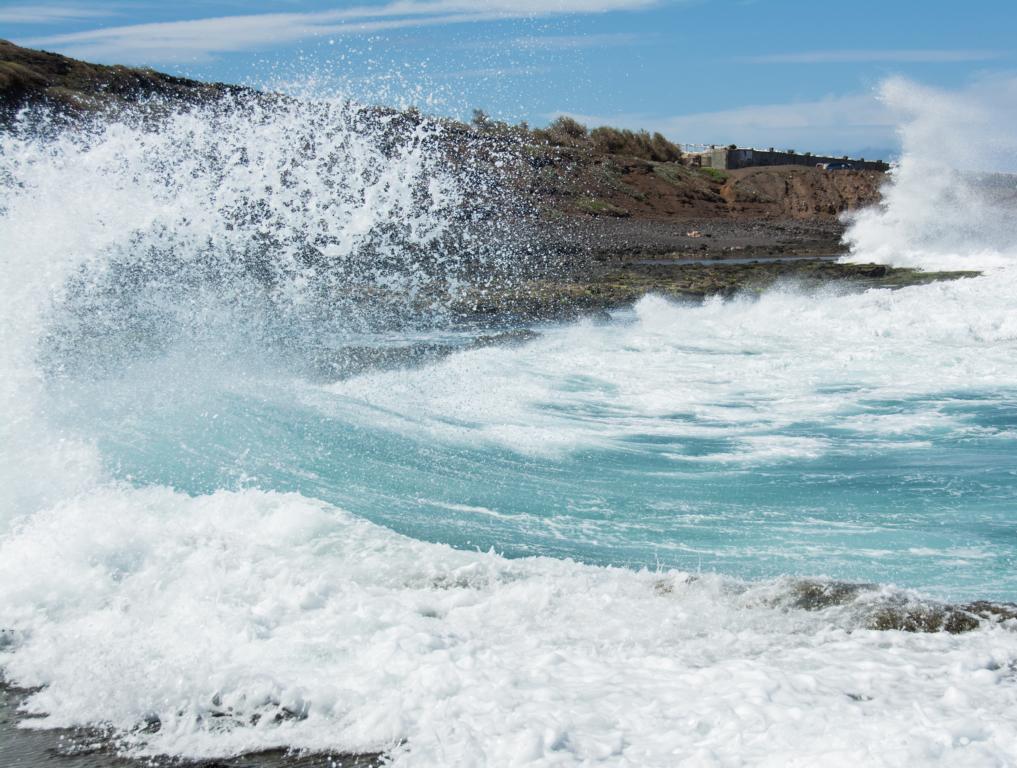 Salt intake at seashore survival activities - Bushguide 101