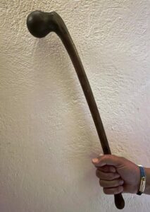 Throwing sticks as weapons in the African bush - Bushguide 101